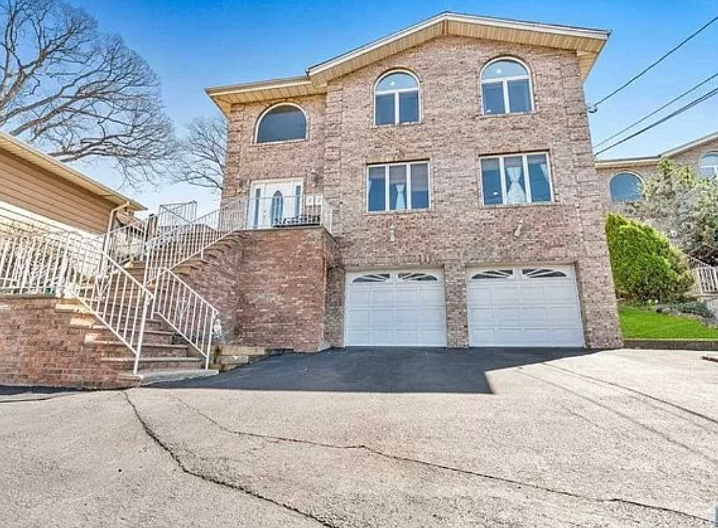 613 Edgewater Ave, Ridgefield, NJ 07657 - See Est. Value, Schools & More
