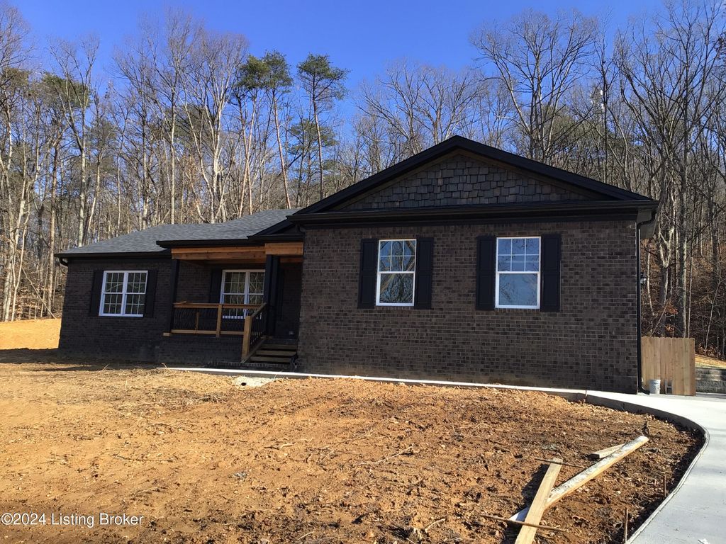 324 E Oak St, Lebanon Junction, KY 40150 | MLS# 1677087 | Trulia