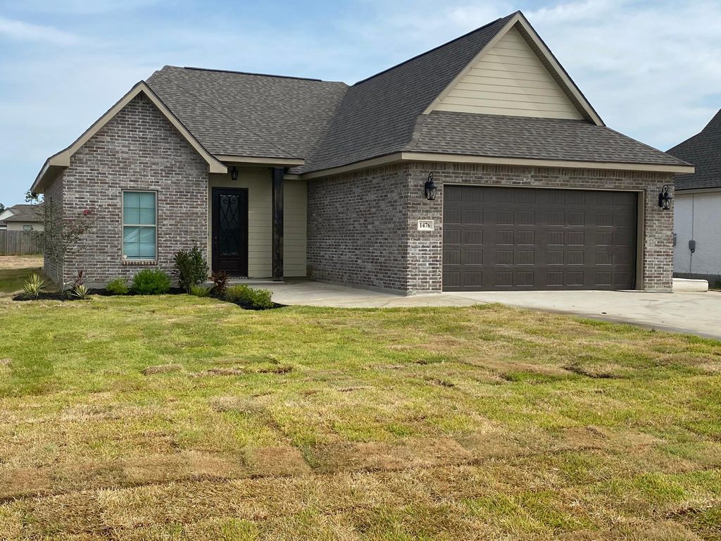 1476 Cameron Ct, Lake Charles, LA 70611 - See Est. Value, Schools & More