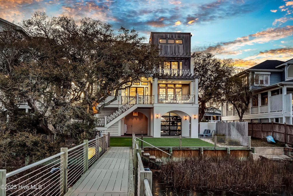 16 N Channel Drive, Wrightsville Beach, NC 28480 - See Est. Value ...