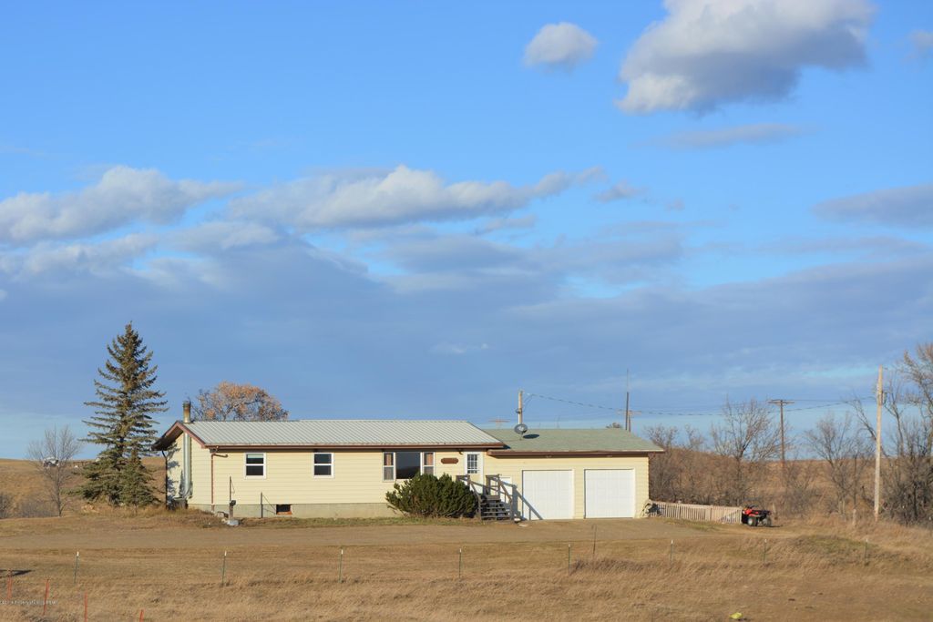 130 86th Ave NW, Halliday, ND 58636 - See Est. Value, Schools & More