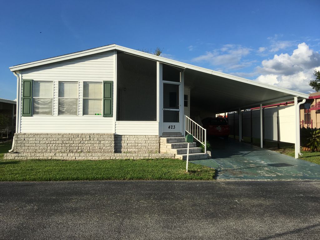 423 Lisa St, Lakeland, FL 33815 - See Est. Value, Schools & More