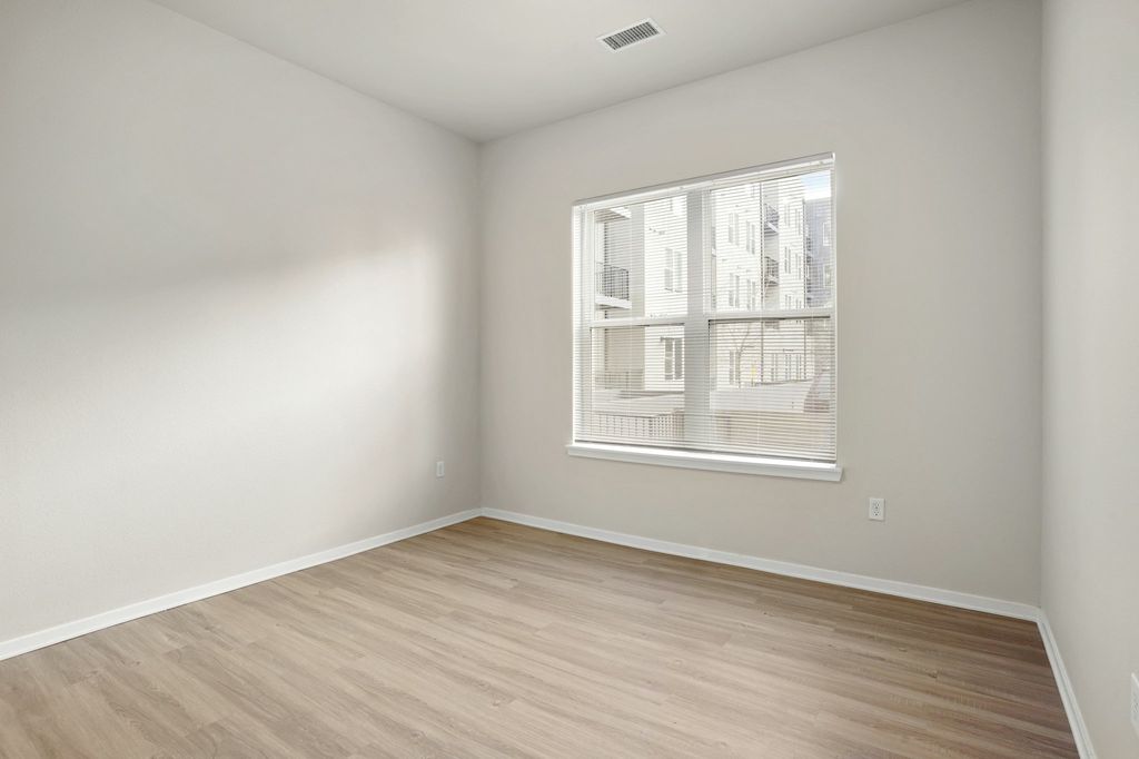 4055 N Albion St #323, Denver, CO 80207 - See Est. Value, Schools & More