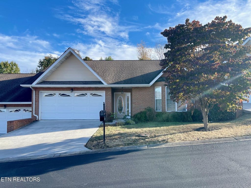 2440 Pine Marten Way, Knoxville, TN 37909 - See Est. Value, Schools & More