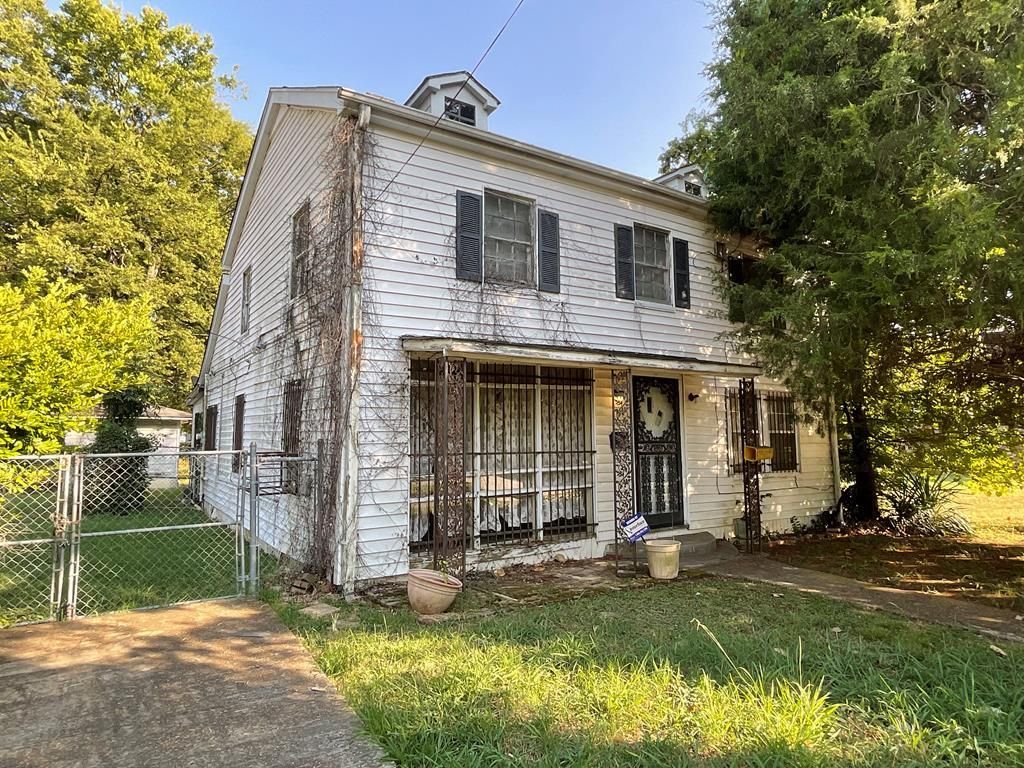 225 N Edison St, Greenville, MS 38701 | MLS# 89431 | Trulia