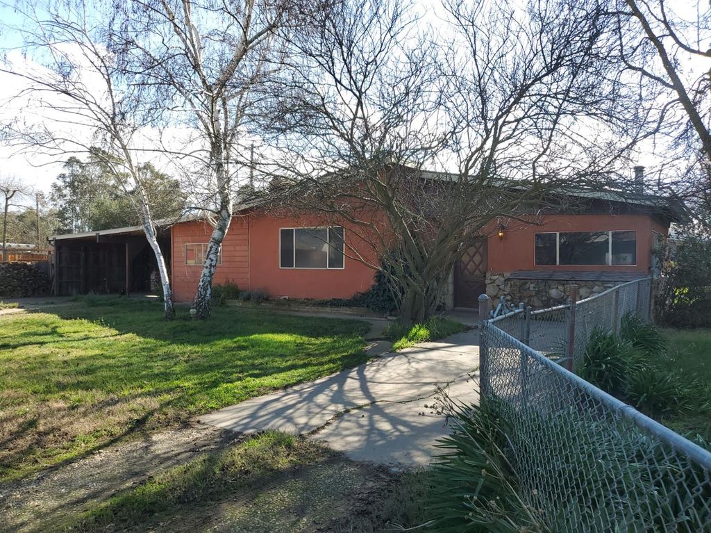 13581 Cherokee Ln, Galt, CA 95632 - See Est. Value, Schools & More