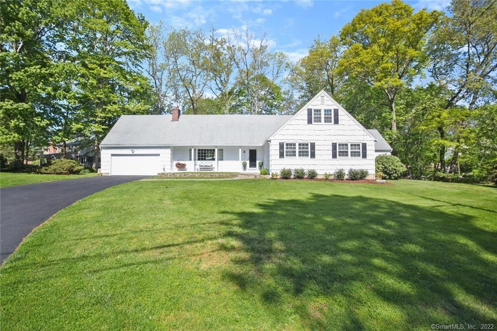 5 Lisa Ct, Westport, CT 06880 | Trulia