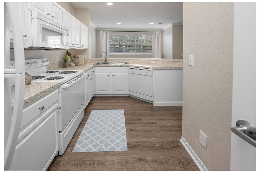 15350 Amberly Dr #5869159, Tampa, FL 33647 - See Est. Value, Schools & More