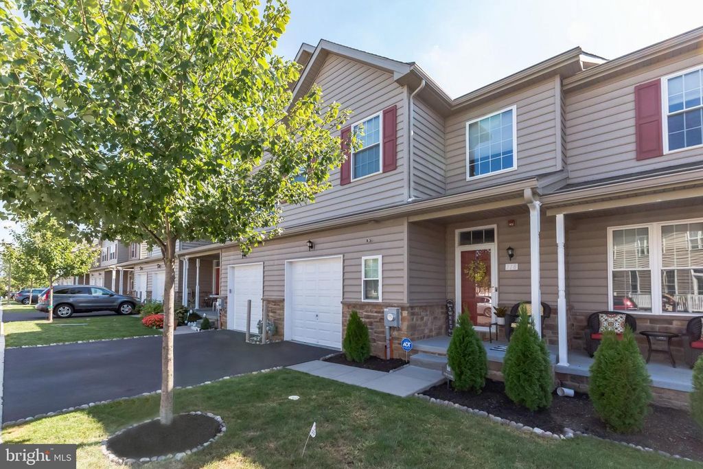 118 Nicoles Way, Morrisville, PA 19067 - See Est. Value, Schools & More