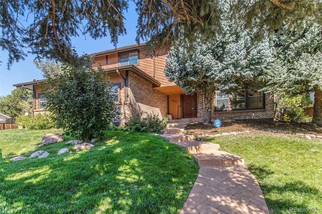 18121 E Berry Drive, Centennial, CO 80015 - See Est. Value, Schools & More