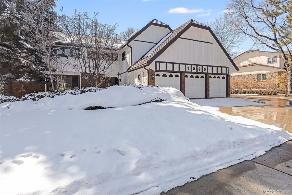 7560 W David Dr, Littleton, CO 80128 - See Est. Value, Schools & More