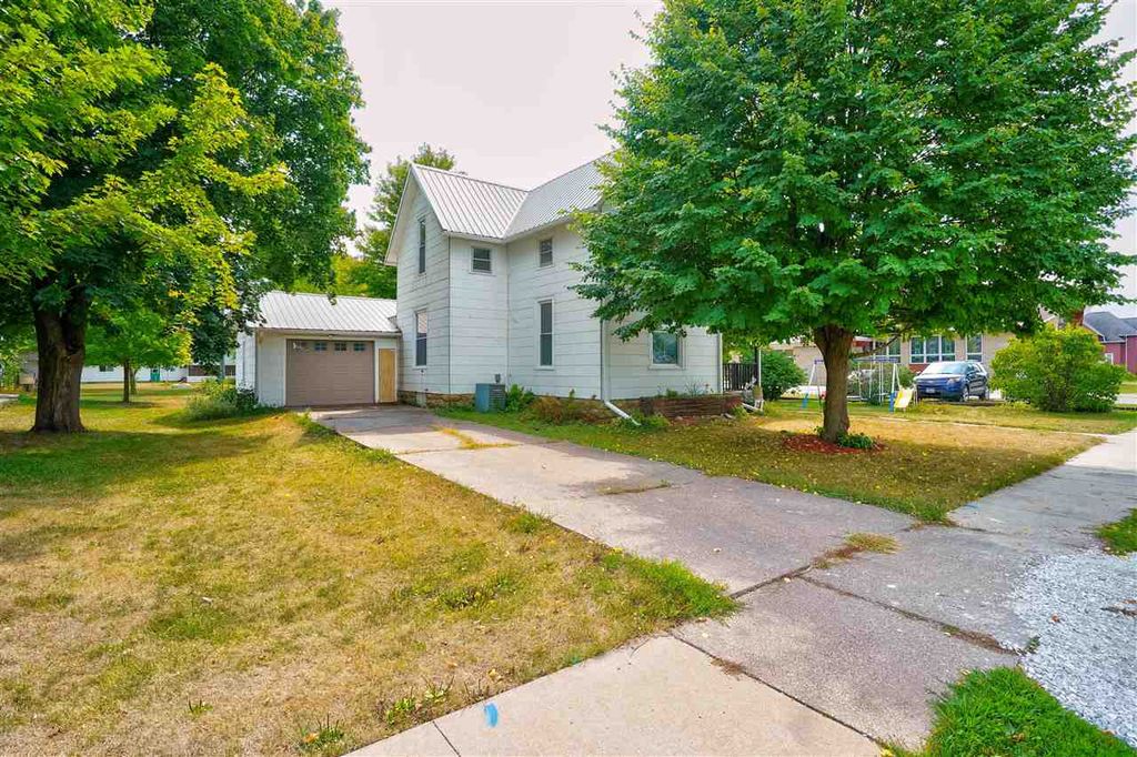 207 N Ellis St, Keota, IA 52248 | Trulia