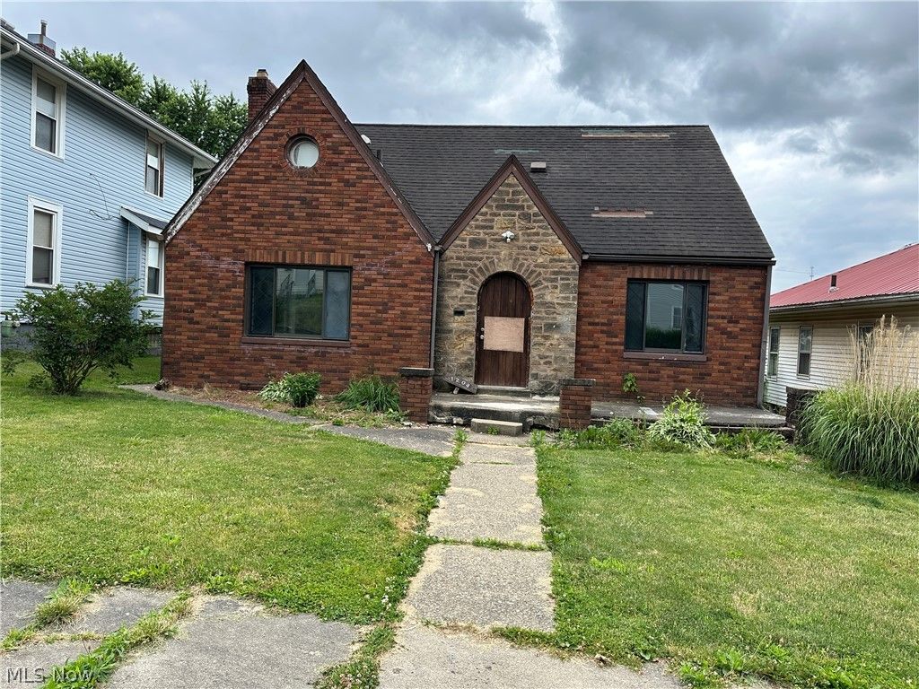 1204 Chestnut St, Cambridge, OH 43725 - See Est. Value, Schools & More