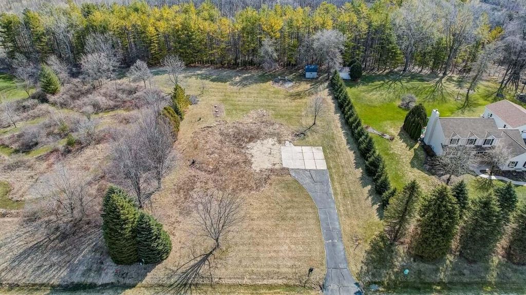 2316 SPRING HILL DRIVE, Cedarburg, WI 53012 - See Est. Value, Schools ...
