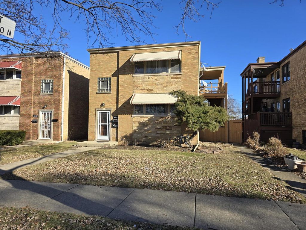 7631 N Knox Ave, Skokie, IL 60076 | MLS# 12547243 - Trulia | Trulia