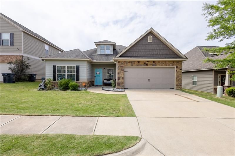 8 Ivy Loop, Phenix City, AL 36867 - See Est. Value, Schools & More