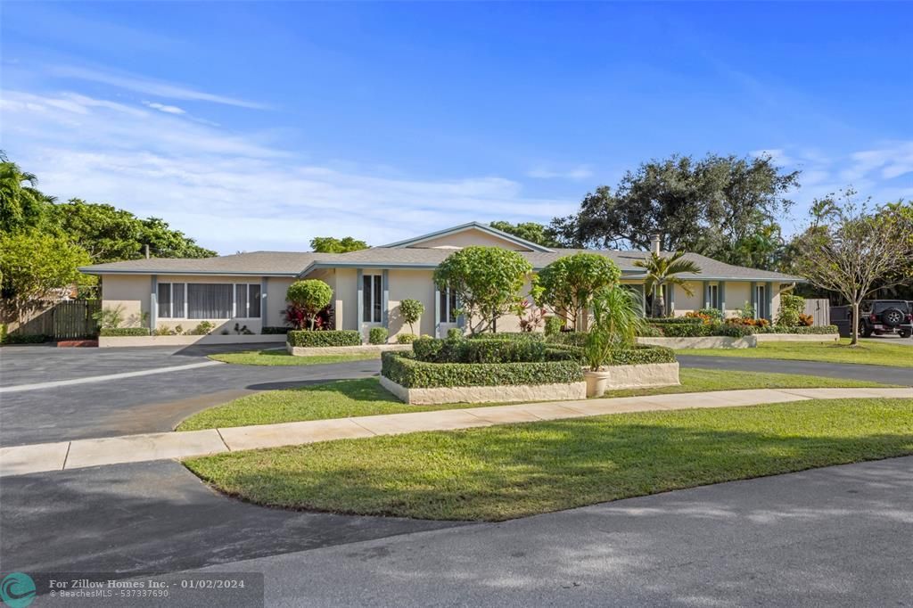 740 NW 74th Ter, Plantation, FL 33317 | MLS# F10415443 | Trulia