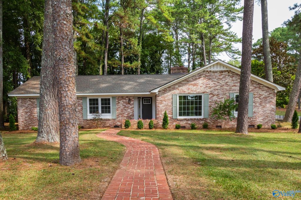 1620 Woodland St SE, Decatur, AL 35601 - See Est. Value, Schools & More