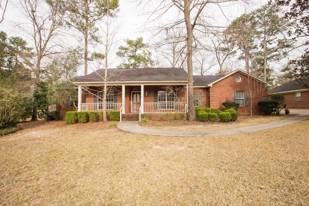 93 Bent Oak Cir, Thomasville, GA 31757 | MLS# 922944 | Trulia