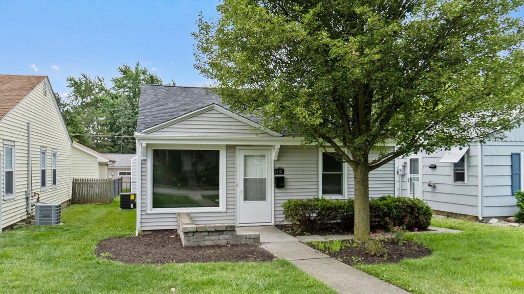 2612 Charlotte Ave, Fort Wayne, IN 46805 | Trulia
