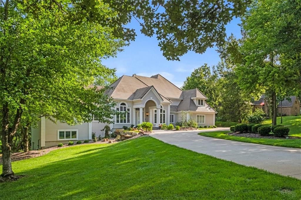 425 NE Saint Andrews Cir, Lees Summit, MO 64064 | MLS# 2447936 | Trulia