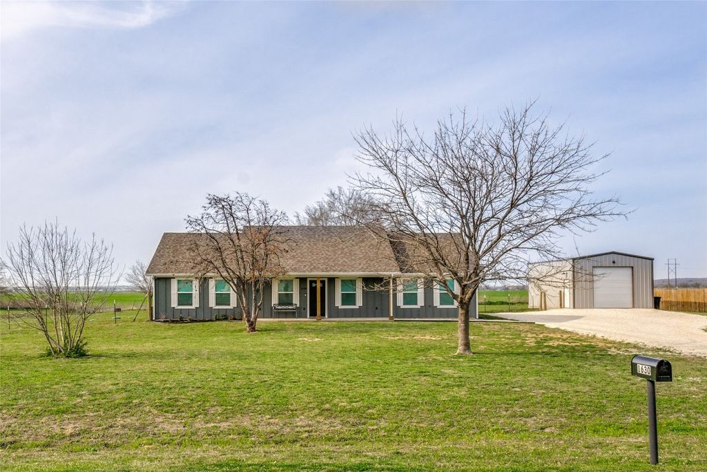 1630 E Cherry Ct, Cleburne, TX 76031 - See Est. Value, Schools & More