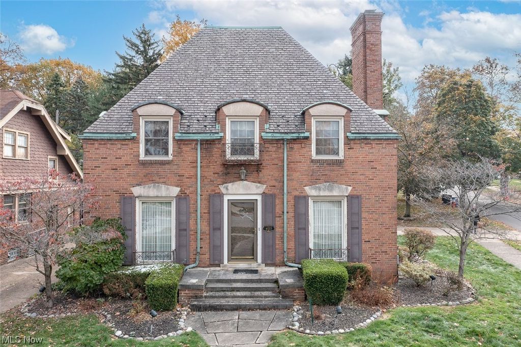 4577 S Hills Dr, Cleveland, OH 44109 | Trulia