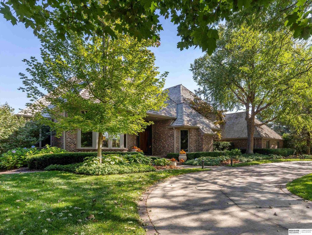 1317 N 141st Ave, Omaha, NE 68154 - See Est. Value, Schools & More