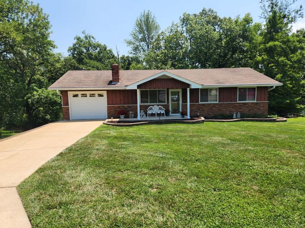 2816 Moravec Dr, High Ridge, MO 63049 - See Est. Value, Schools & More