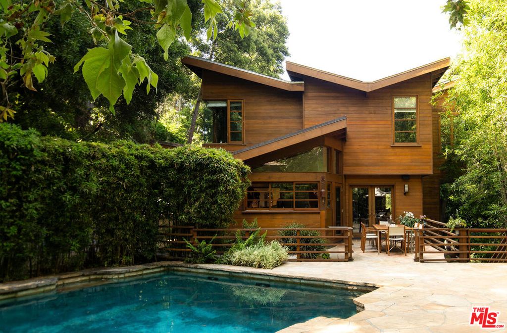 2424 Nichols Canyon Rd, Los Angeles, CA 90046 | MLS# 24-404341 | Trulia