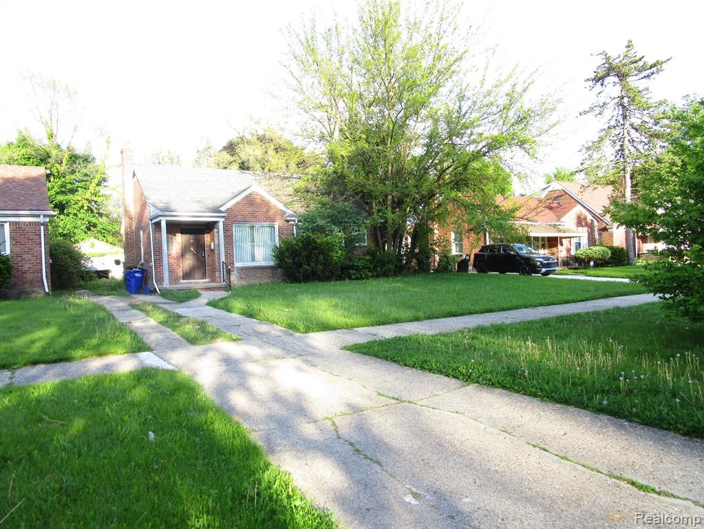 9220 Westwood St, Detroit, MI 48228 | MLS# 20240033332 | Trulia