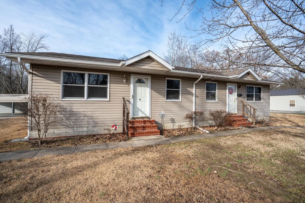 507 S Taft St, West Frankfort, IL 62896 | MLS# 100000262 | Trulia