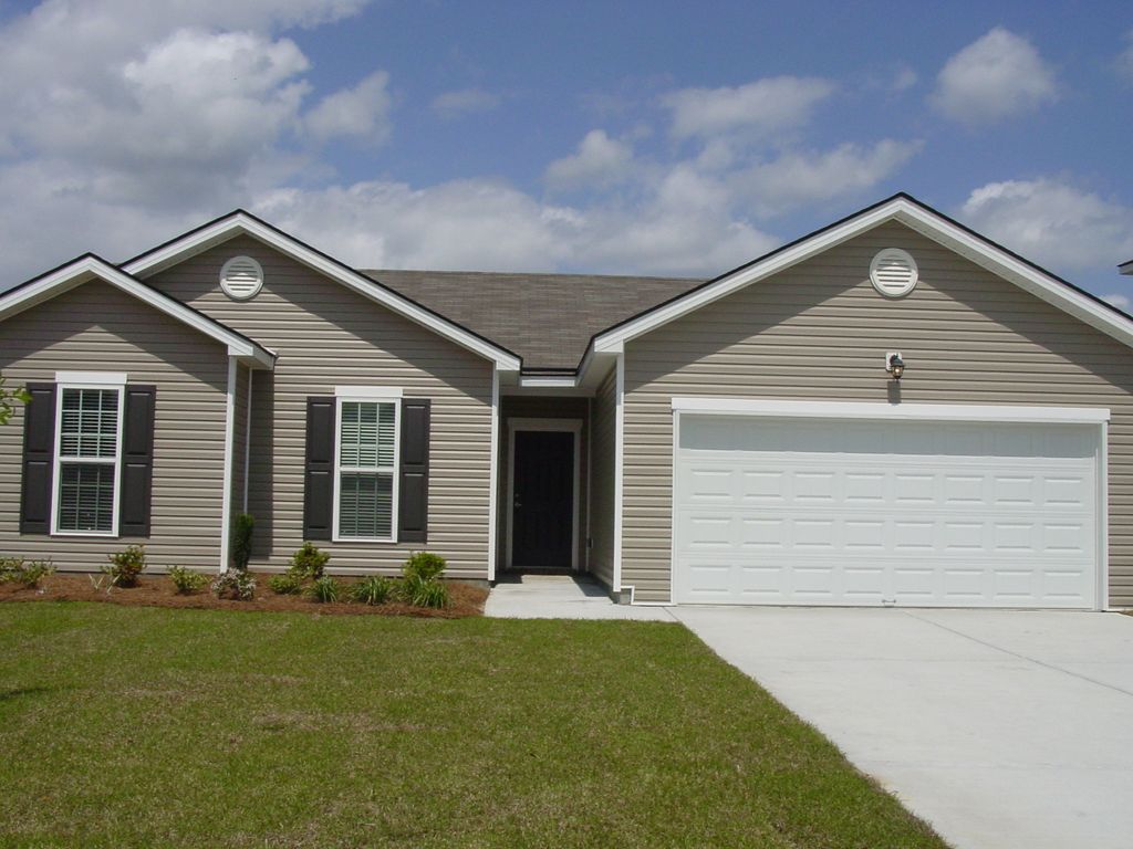 12 Invierno Lake Dr, Pooler, GA 31322 - See Est. Value, Schools & More