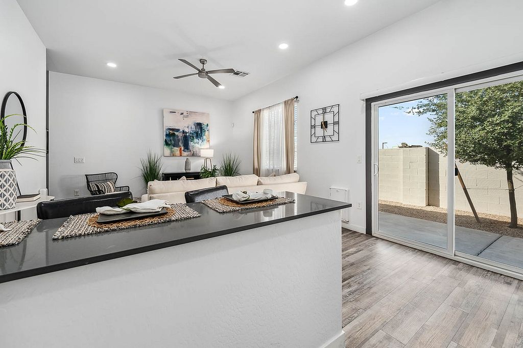 9000 W Indian School Rd #1030, Phoenix, AZ 85037 - See Est. Value ...