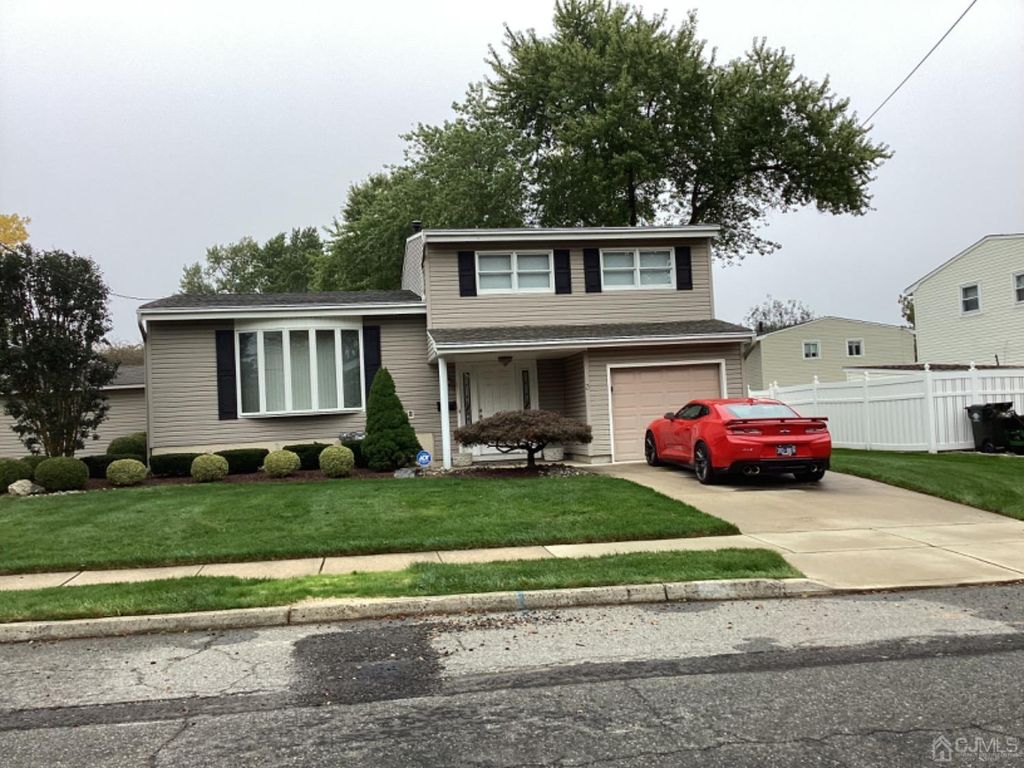 3 Mark Pl, Old Bridge, NJ 08857 - See Est. Value, Schools & More