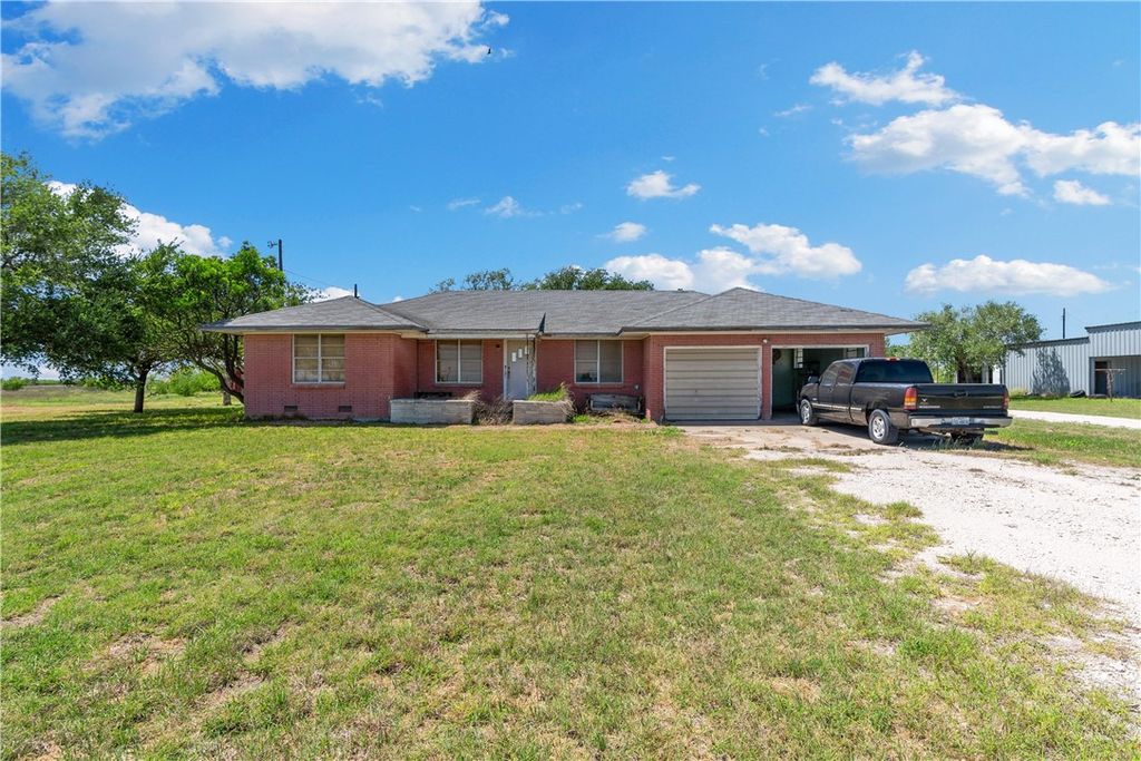 1527 N 738th, Orange Grove, TX 78372 | MLS# 470231 - Trulia | Trulia