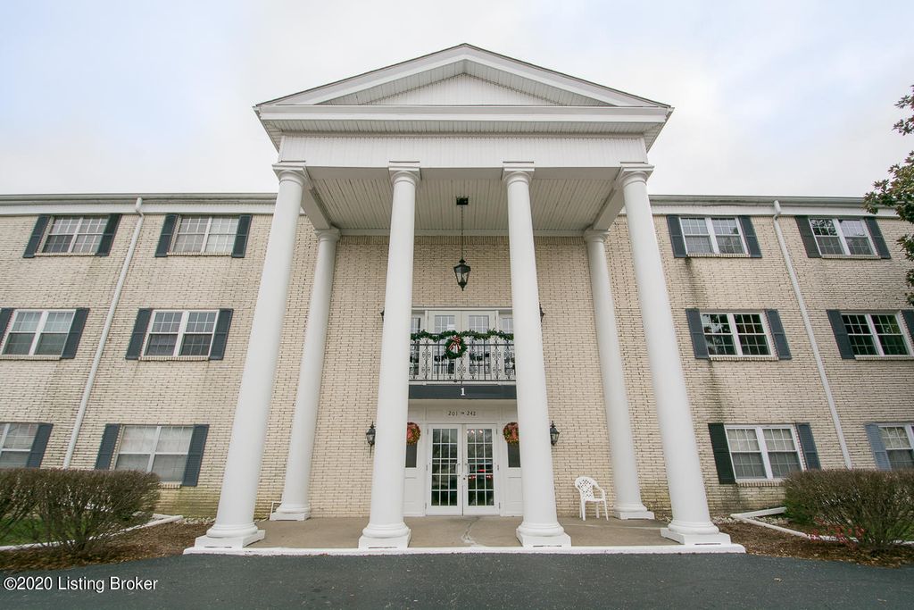 206 El Conquistador Pl, Louisville, KY 40220 - See Est. Value, Schools ...