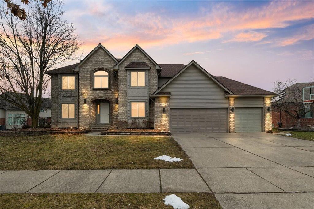 47615 Beacon Square Dr, Macomb, MI 48044 - See Est. Value, Schools & More
