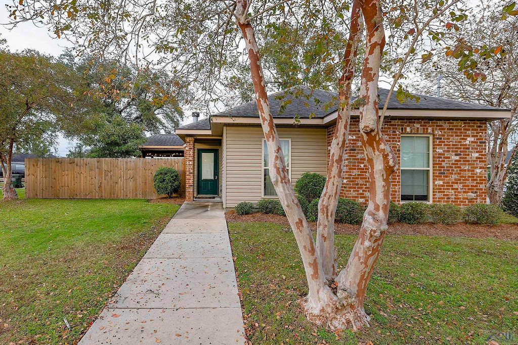 405 South St, Houma, LA 70360 | Trulia