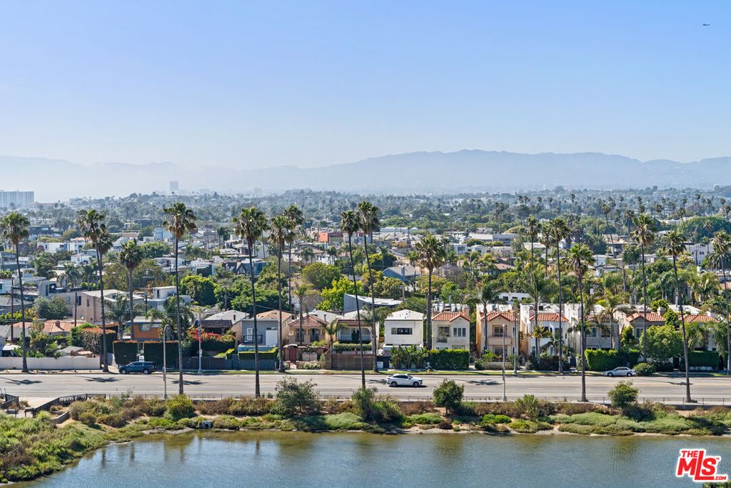 4265 Marina City Dr #515, Marina Del Rey, CA 90292 | Trulia