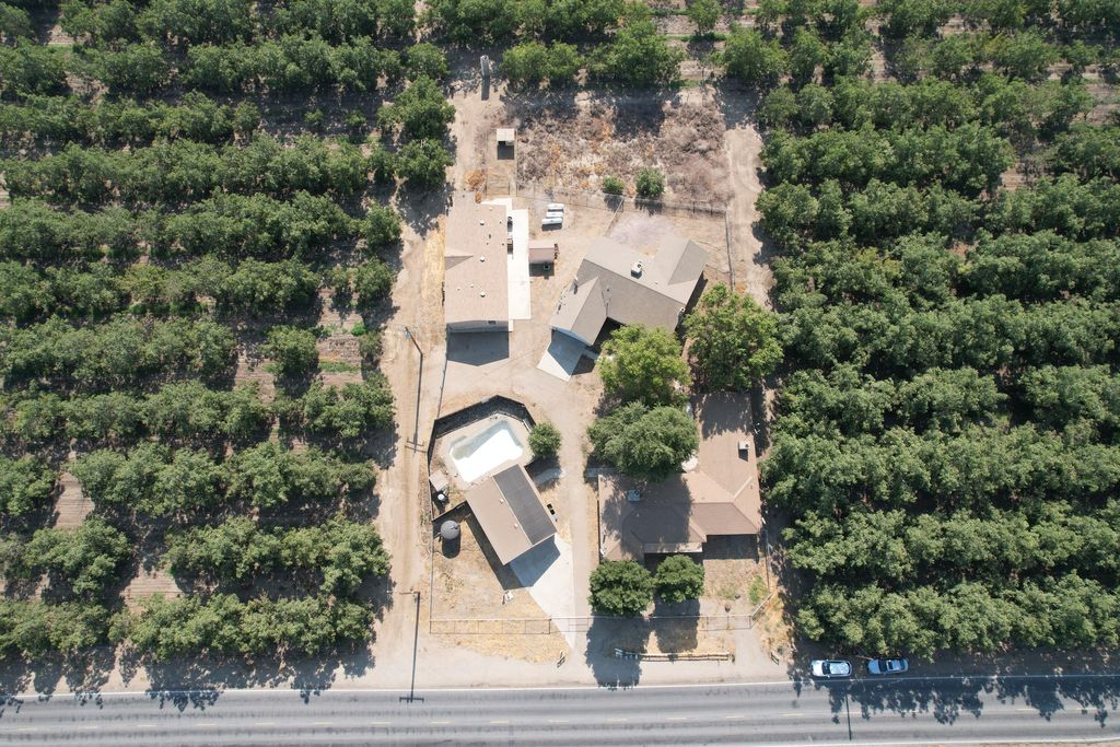 22588 Rd 140, Tulare, CA 93274 | Trulia