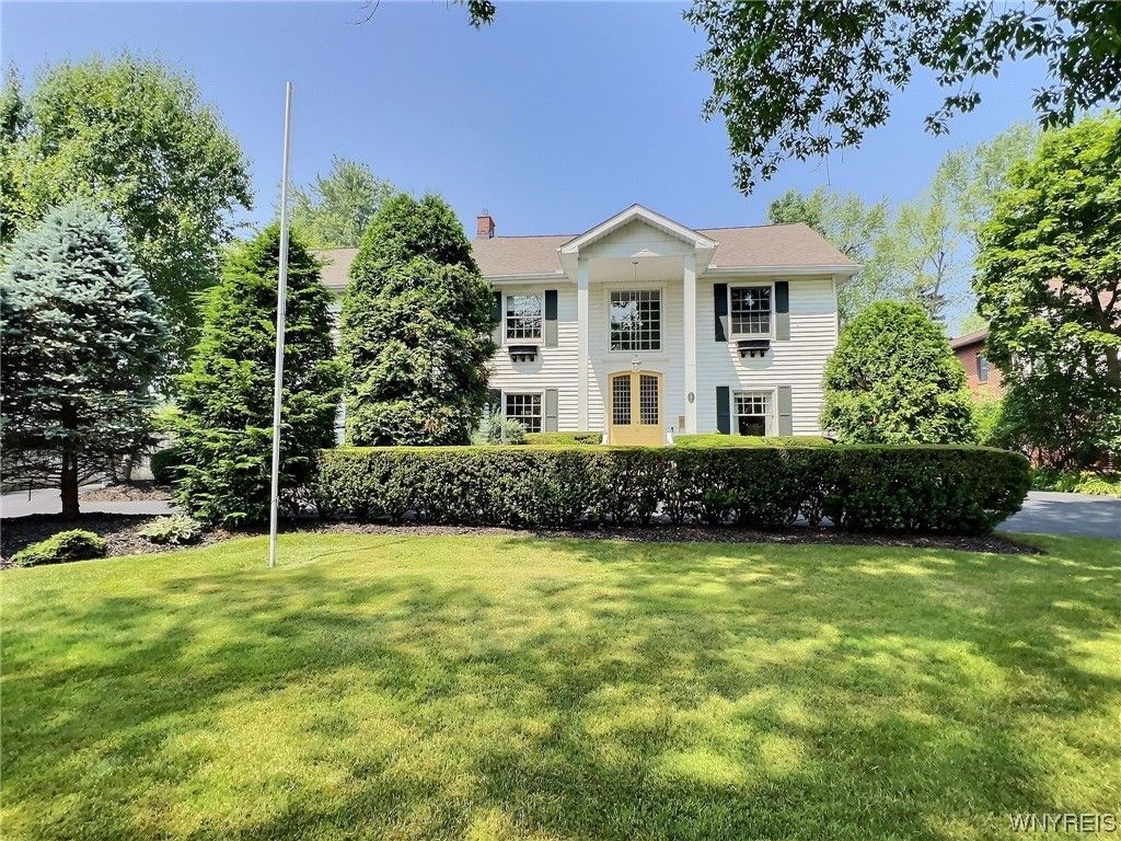 101 Roycroft Blvd, Amherst, NY 14226 - See Est. Value, Schools & More