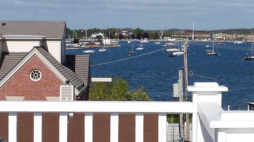 4 Goodwin St, Newport, RI 02840 - See Est. Value, Schools & More