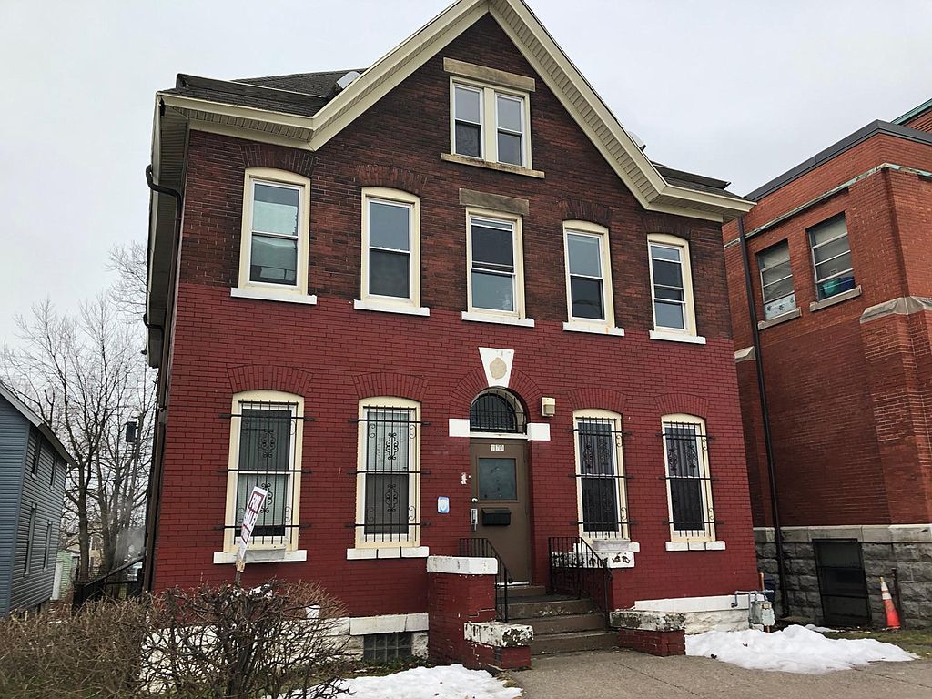 273 Ridge Rd, Lackawanna, NY 14218 - See Est. Value, Schools & More