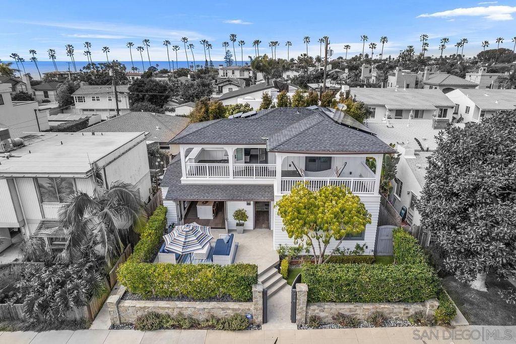 336 Nautilus St, La Jolla, CA 92037 - See Est. Value, Schools & More
