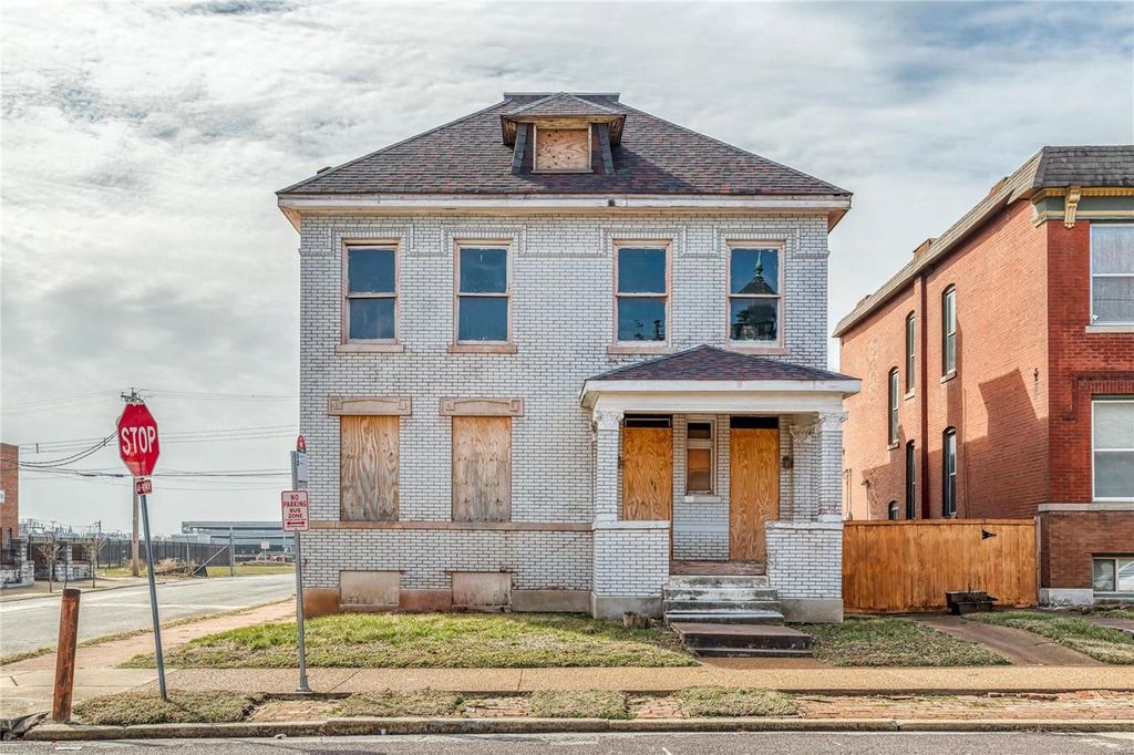 2300 Saint Louis Ave, Saint Louis, MO 63106 | MLS# 23011697 | Trulia