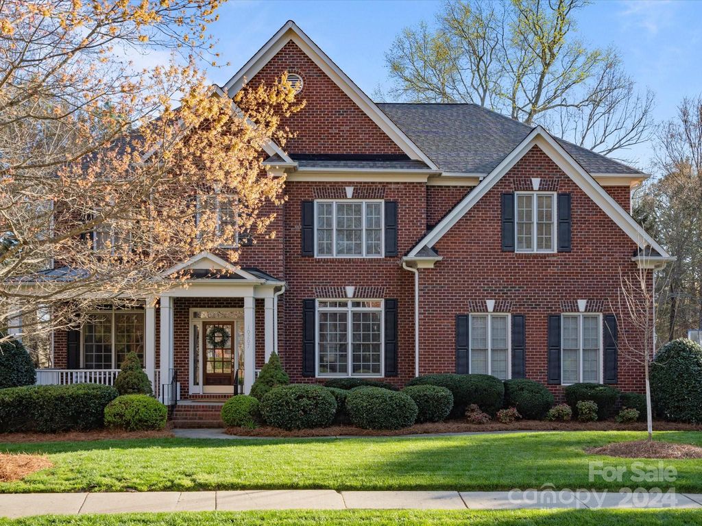 10207 Hazelview Dr, Charlotte, NC 28277 - See Est. Value, Schools & More