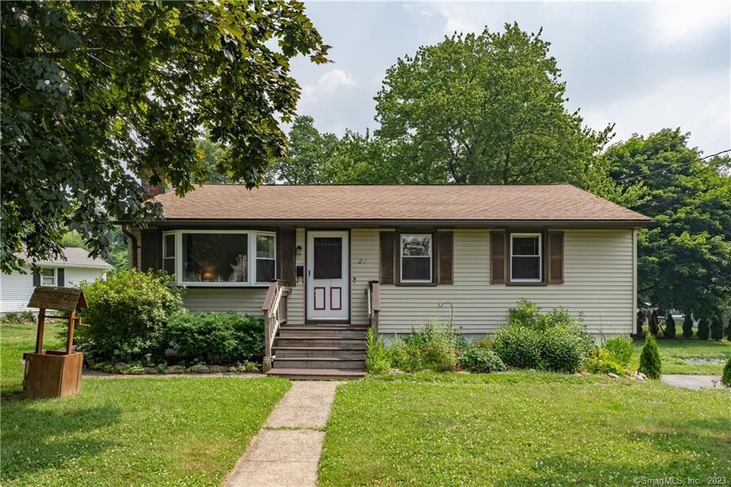 26 Mapleview Drive, Wolcott, CT 06716 - See Est. Value, Schools & More