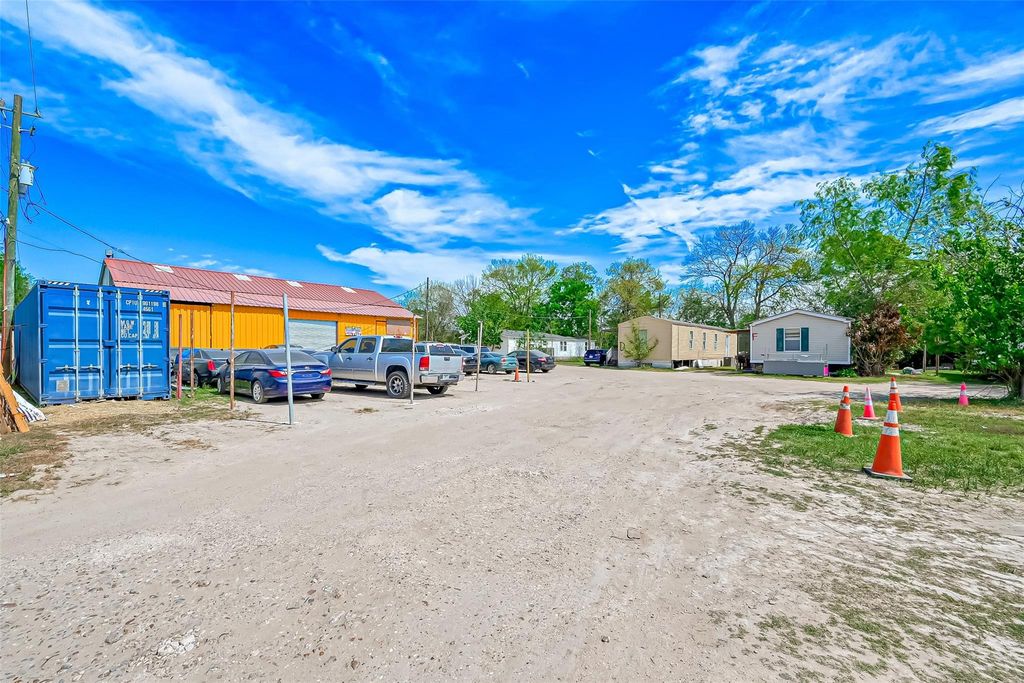 511 Gulf Bank Rd #5, Houston, TX 77037 | MLS# 40303779 - Trulia | Trulia