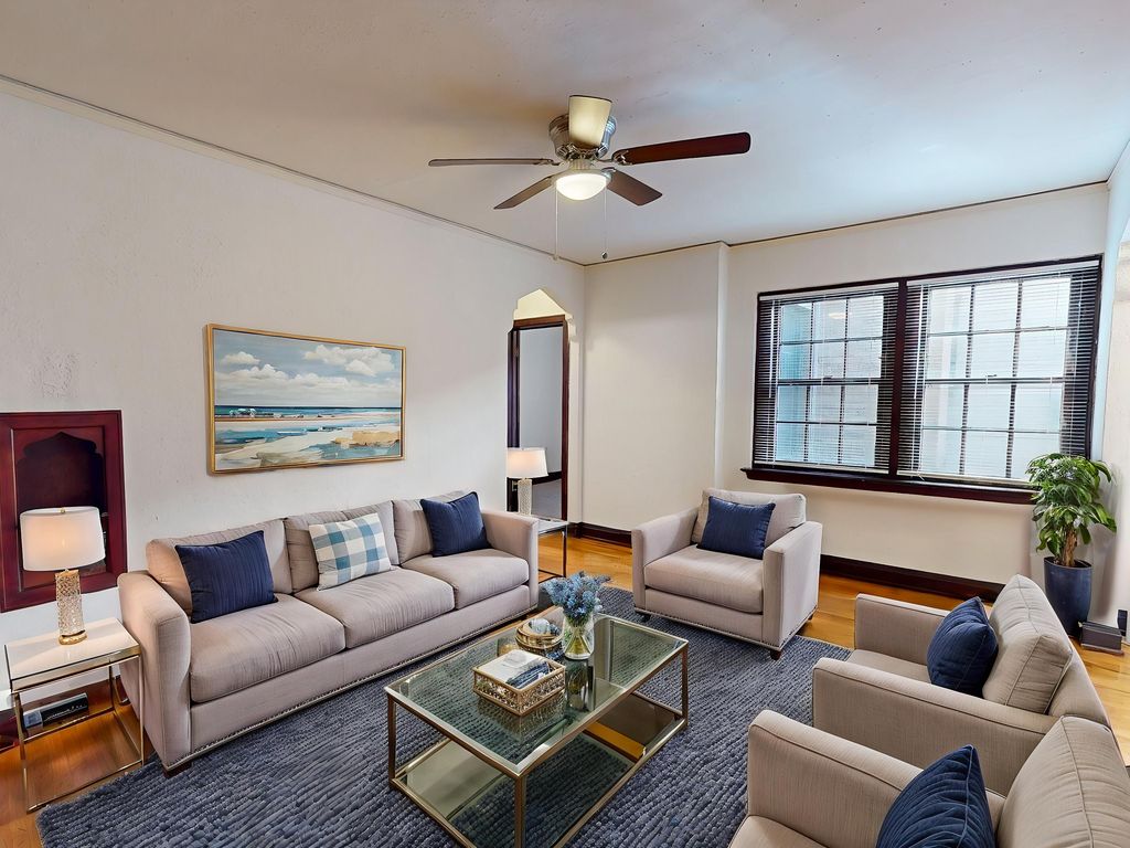 1245 N Logan St #5631231, Denver, CO 80203 - See Est. Value, Schools & More